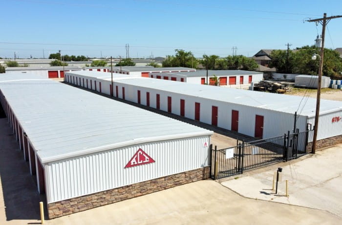 Marcus & Millichap Arranges Sale of 619-Unit Self-Storage Property in ...